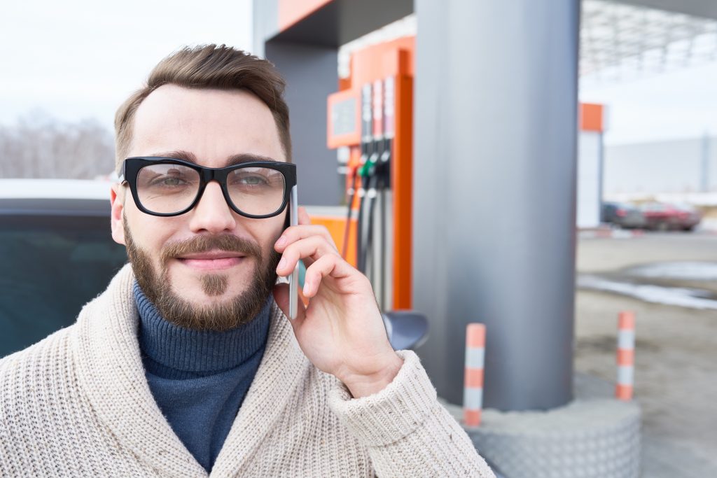 Go Ahead, Use Your Cell Phone While Pumping Gas In Ontario | PURSUIT